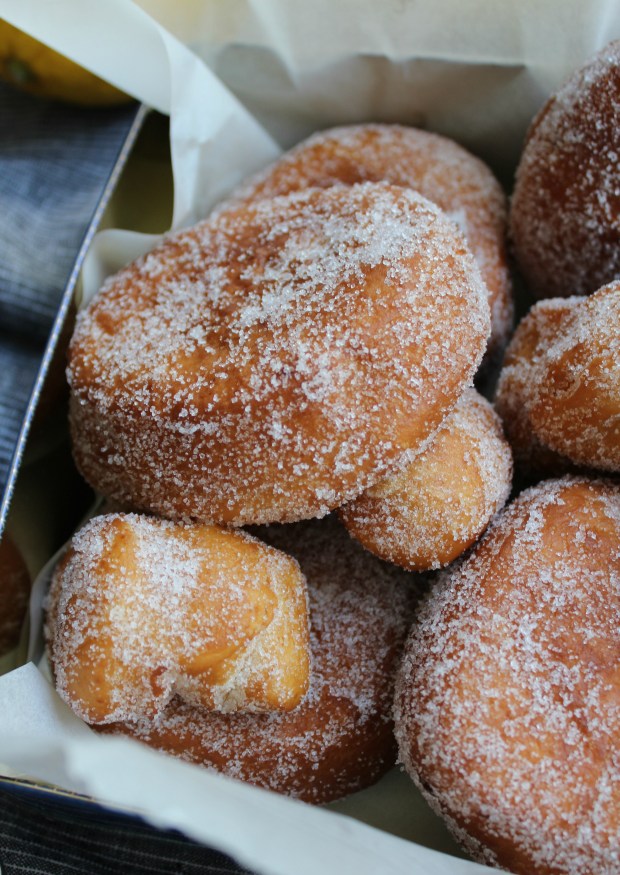 Bombolini, Italian Beignet – Petite Panière